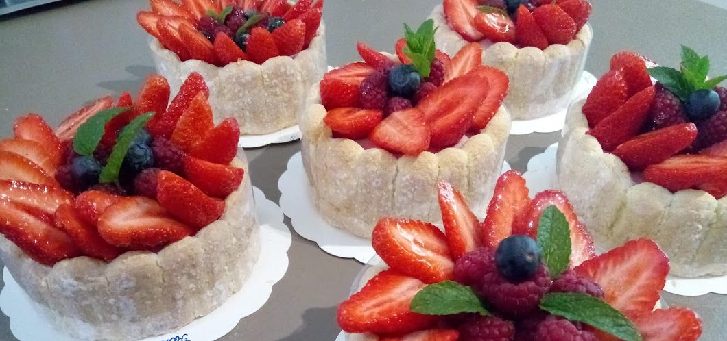 Charlotte aux fruits rouges - Les ateliers pâtissiers de Christophe
